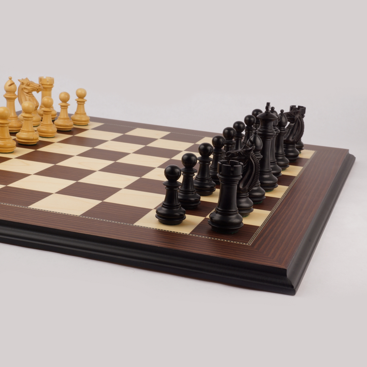 23" Mark of Westminster Rosewood Phalanx Presidential Chess Set