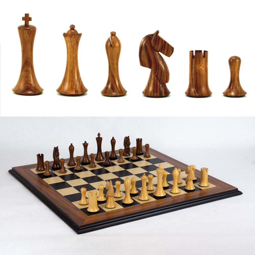 Mark of Westminsted Honey Rosewood Equinox Staunton Presidential Chess Set