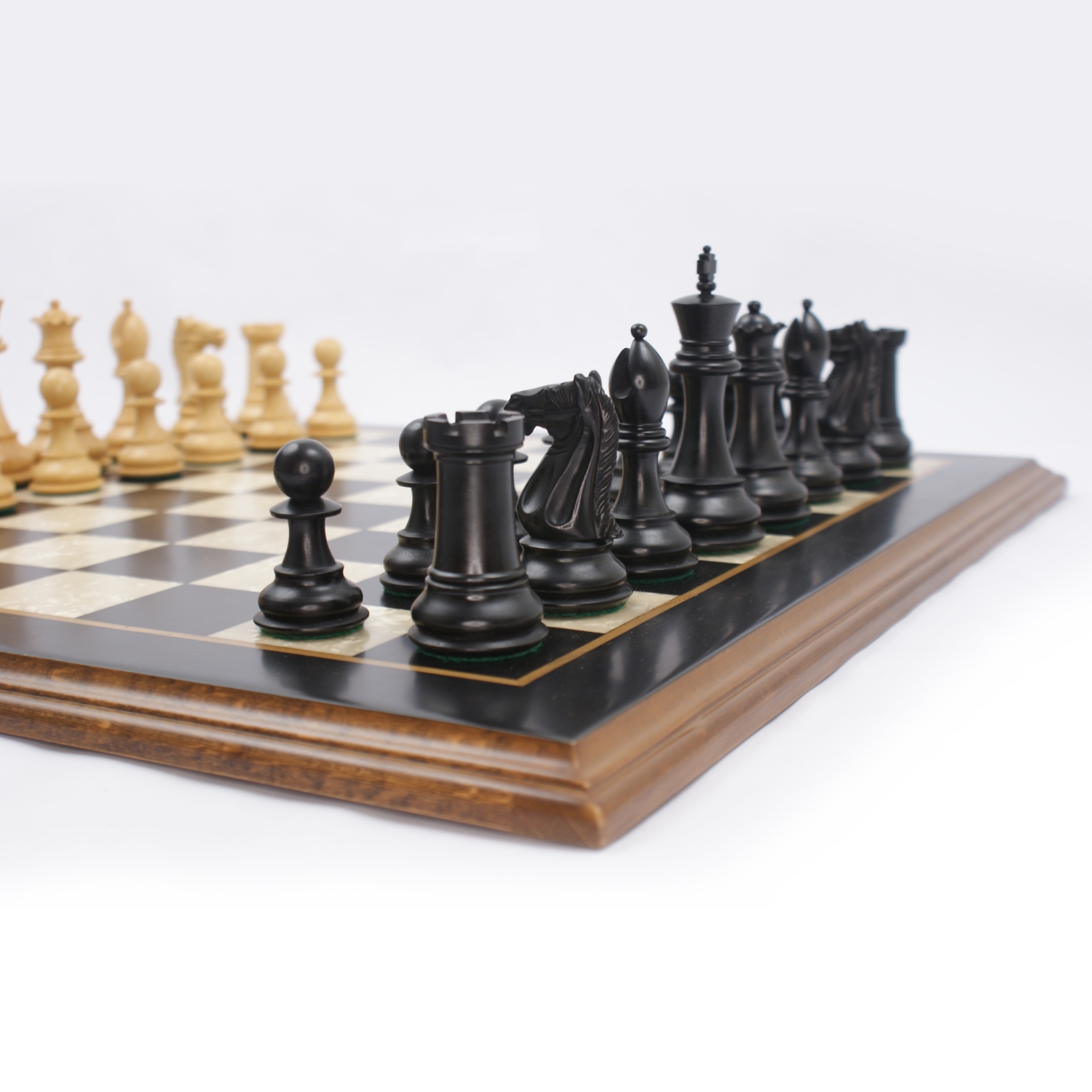 19" Mark of Westminster Ebony Luxe Legionnaires Luxury Staunton Chess Set